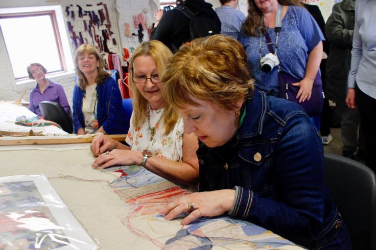 THE ROS TAPESTRY: A story in stitch: The Irish Princess - Elizabeth ...
